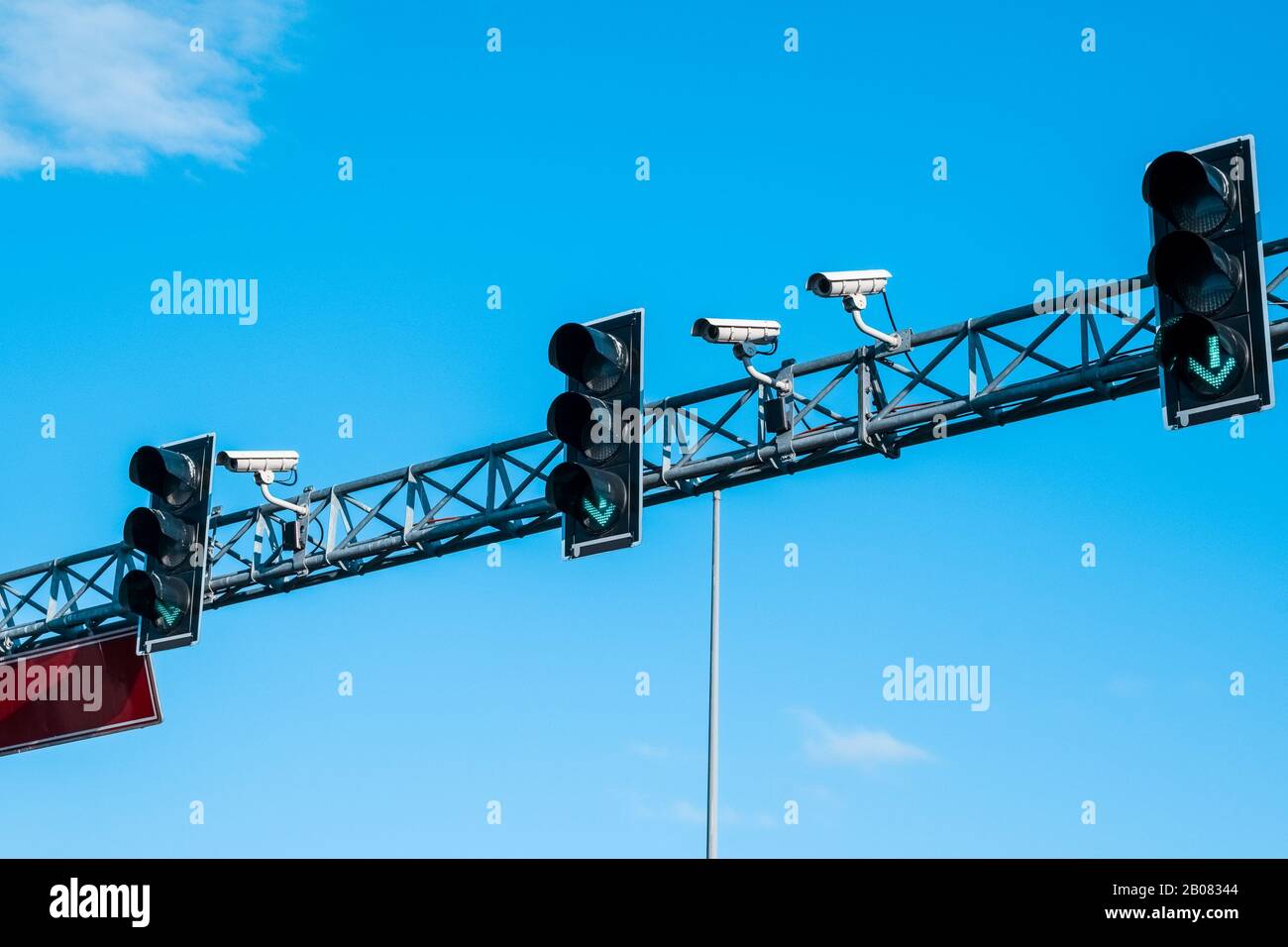 Istanbul turkey road traffic signs hi-res stock photography and images ...