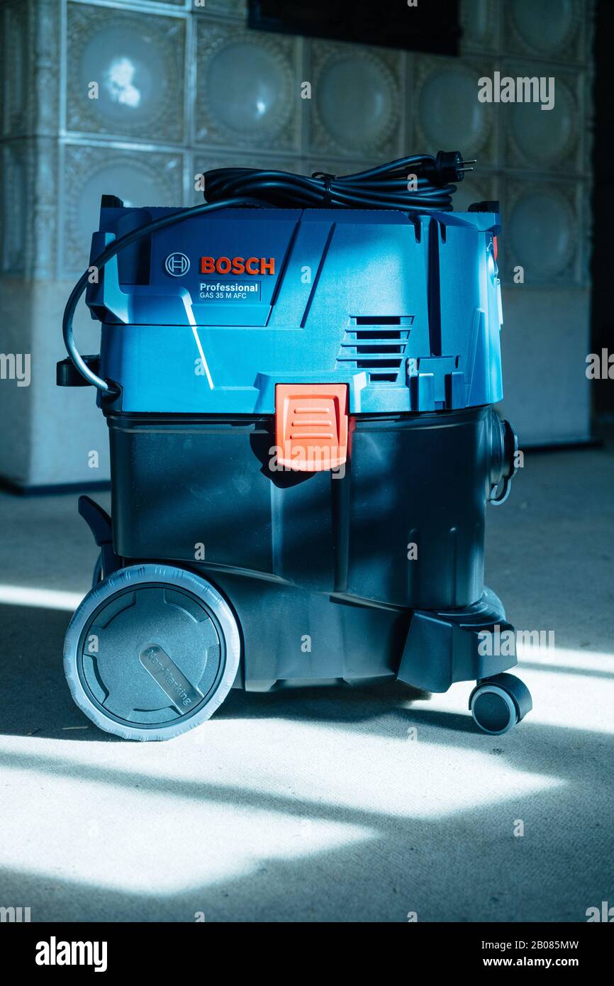 Bosch professional gas 35 m class afc hi-res stock photography and ...
