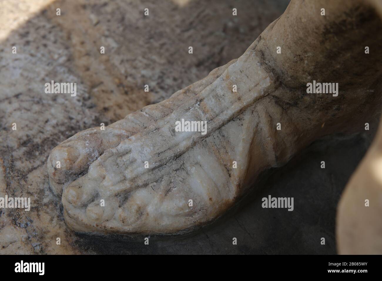 Statue of a governor from Stratonicea (Hadrianapolis). Detail of a ...
