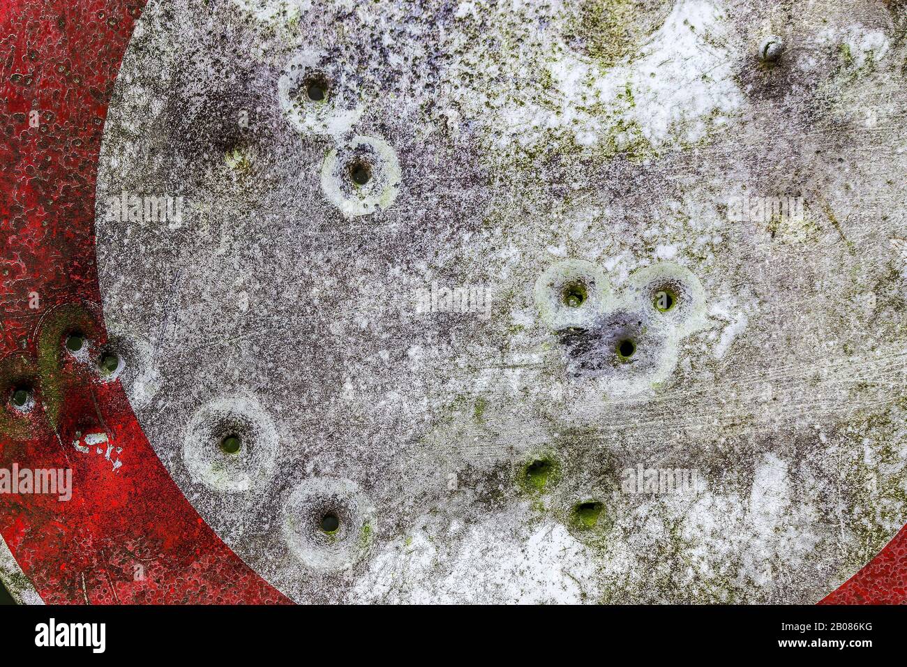 Bullet holes on traffic sign hi-res stock photography and images - Alamy