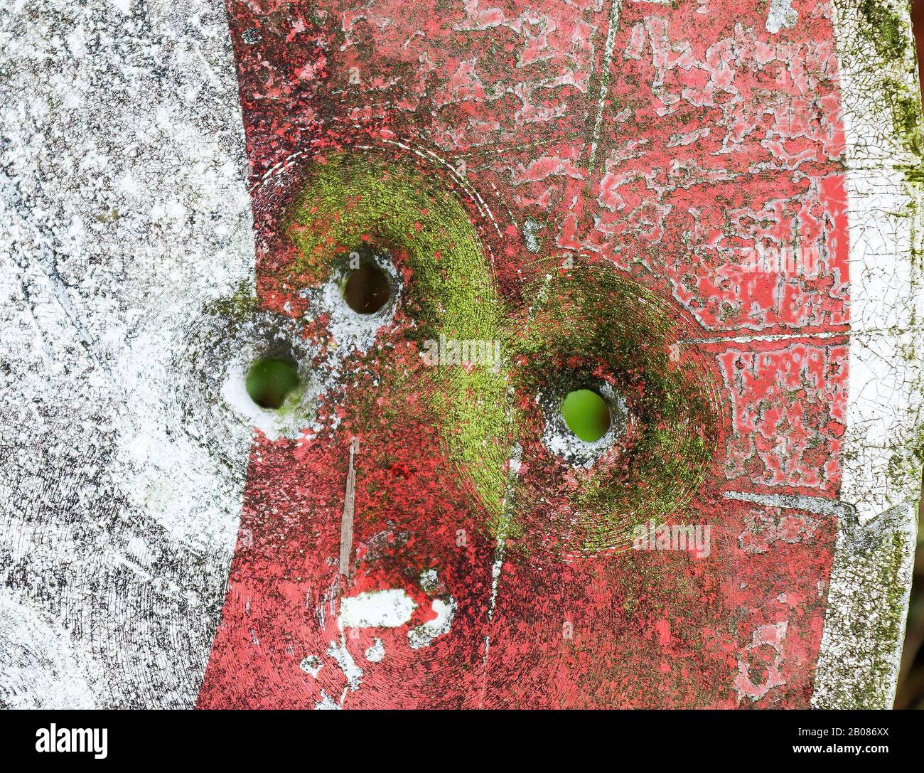 Bullet holes on traffic sign hi-res stock photography and images - Alamy