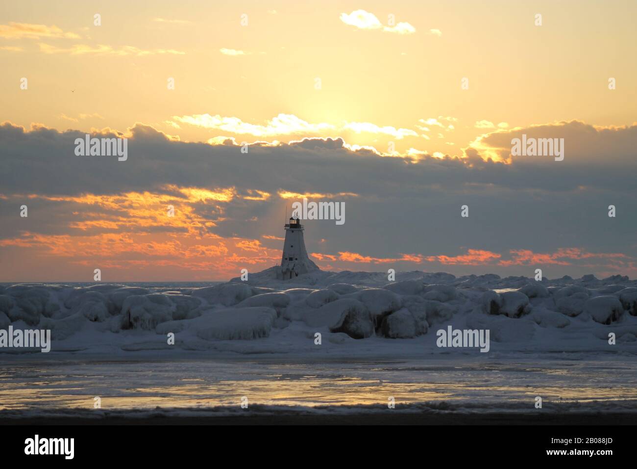 Lighthouses Winter High Resolution Stock Photography and Images - Alamy
