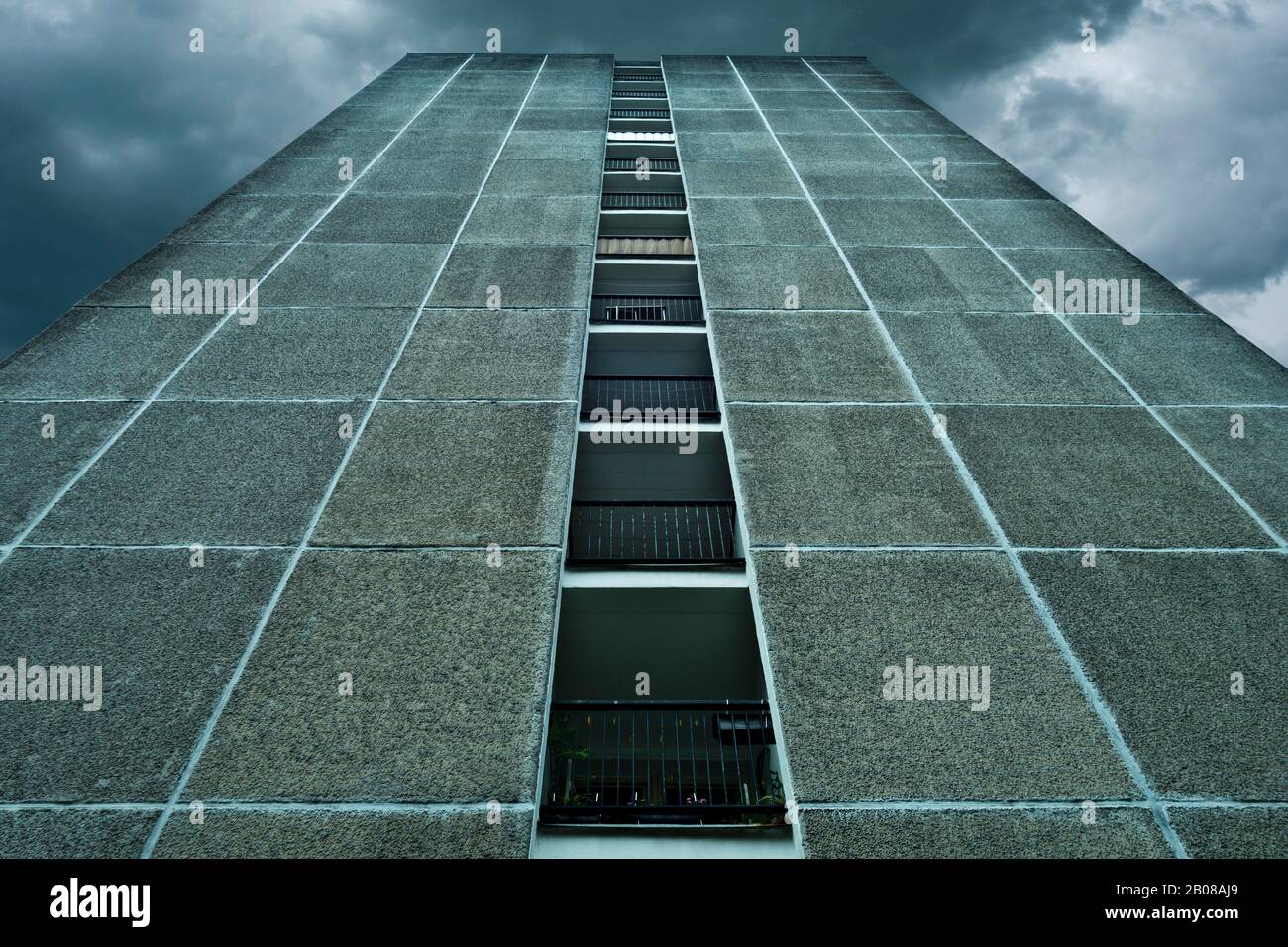 Communist era residenial building hi-res stock photography and images ...