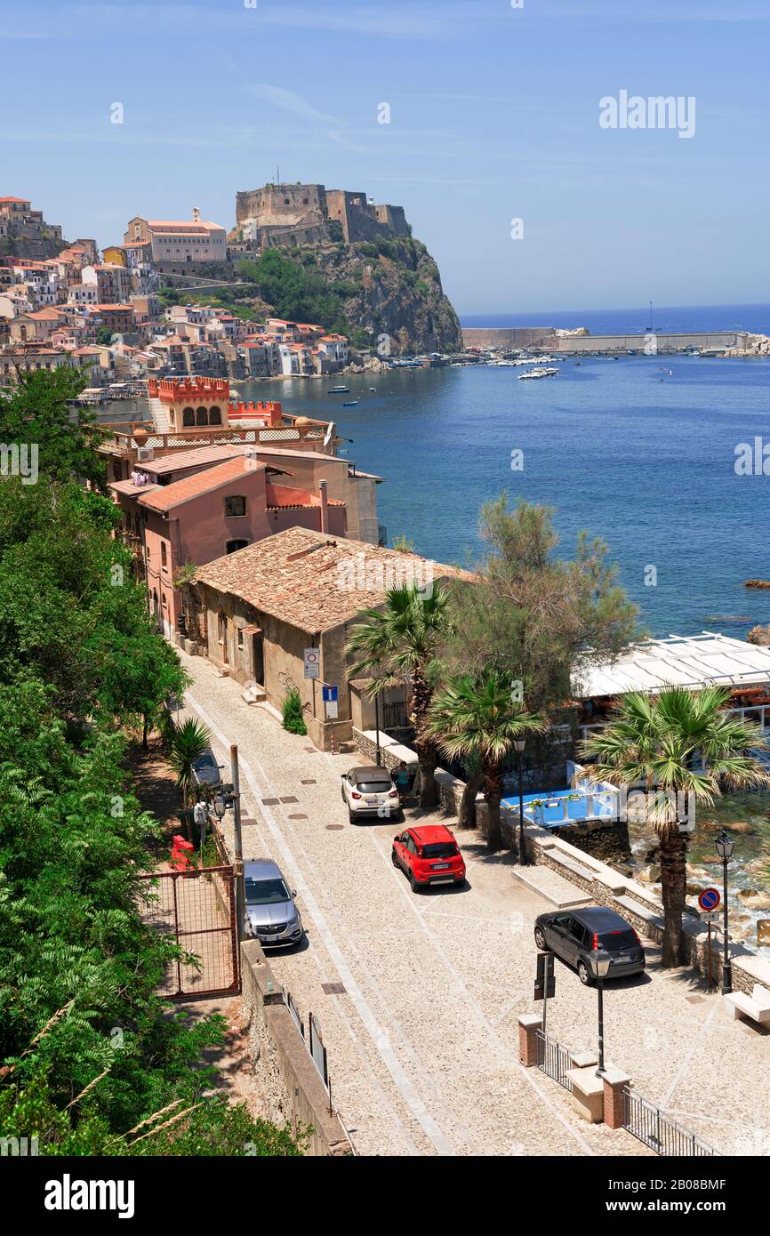 Calabria mediterranean italy view village hi-res stock photography and ...