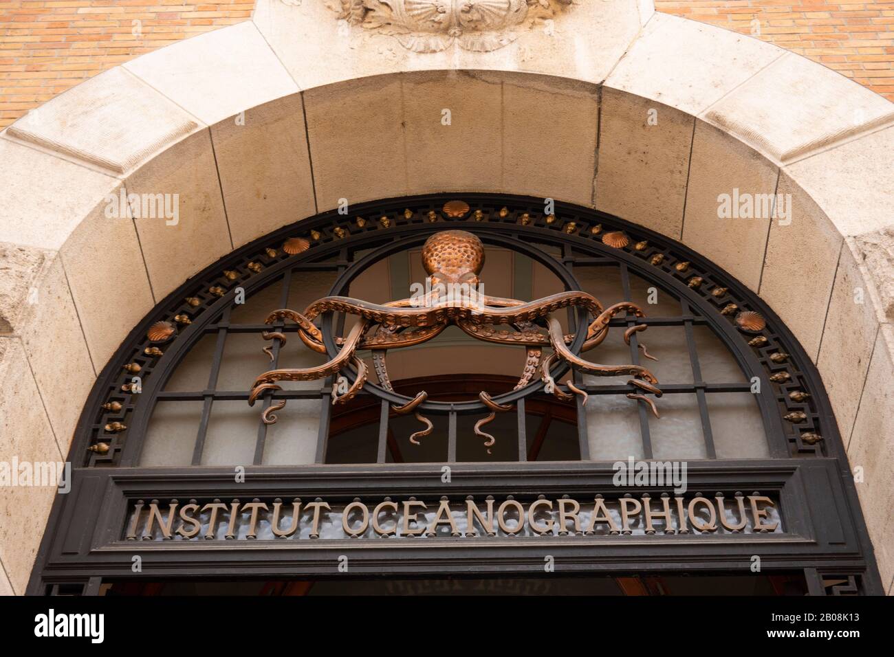Oceanographic Institution Paris France Stock Photo - Alamy