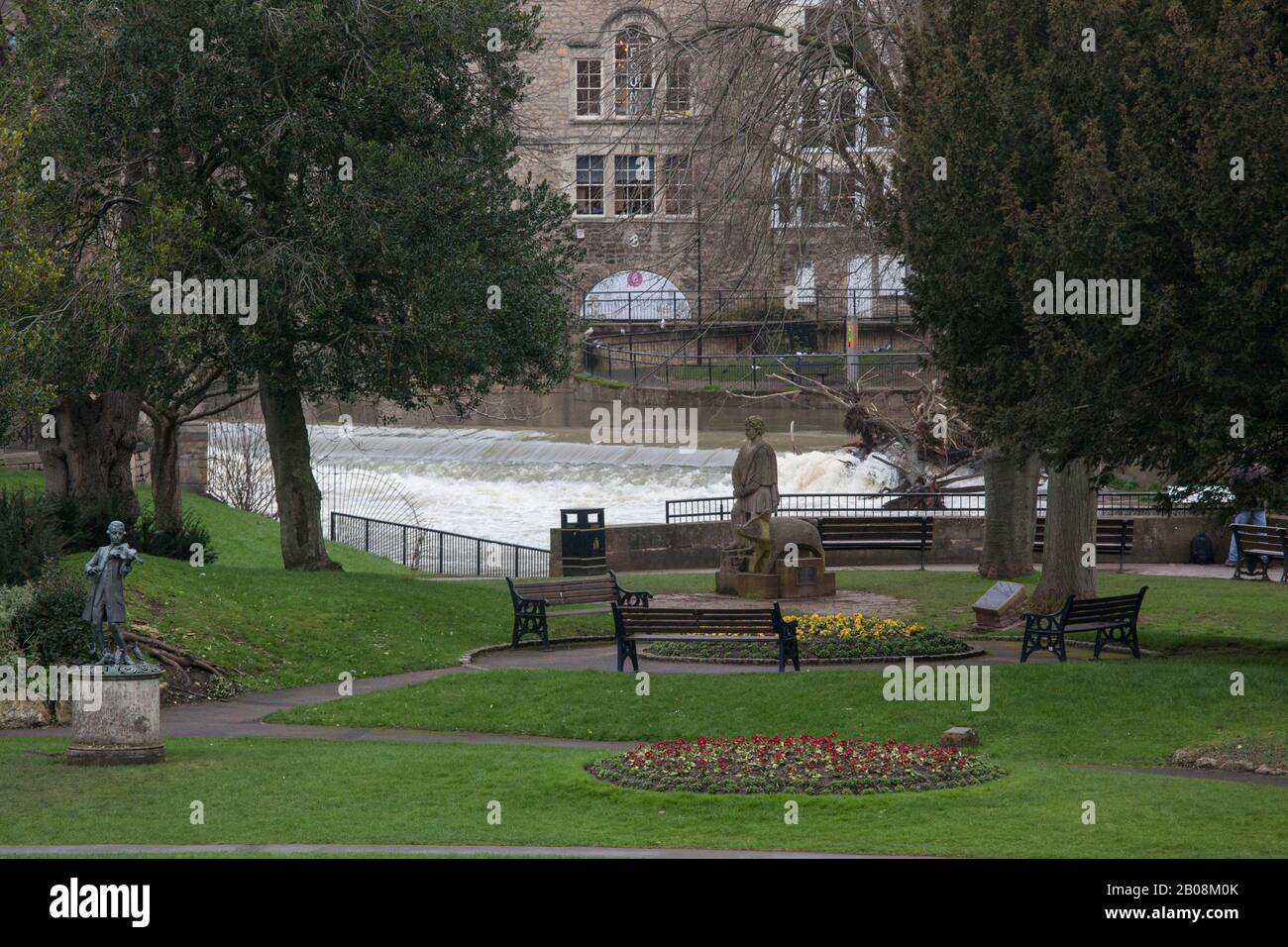 Weather rain raining river flood flooding floods danger water hi-res ...