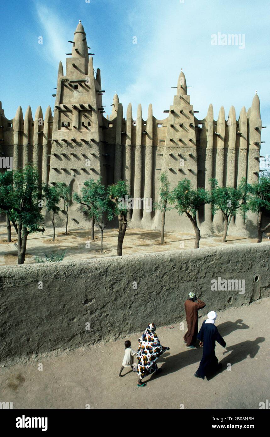 MALI, MOPTI, MOSQUE Stock Photo - Alamy