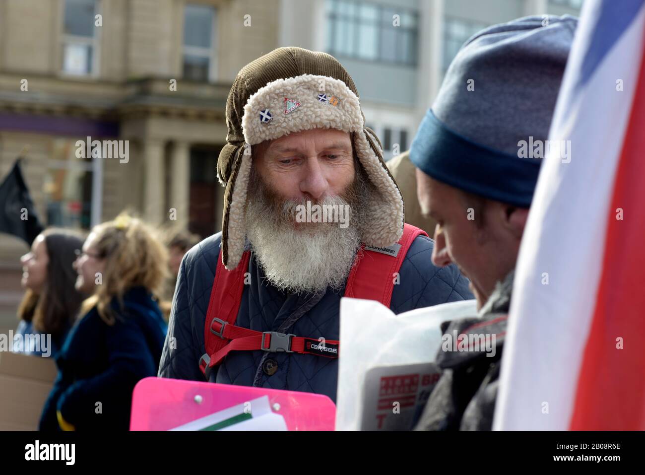 Old man protest hi-res stock photography and images - Alamy
