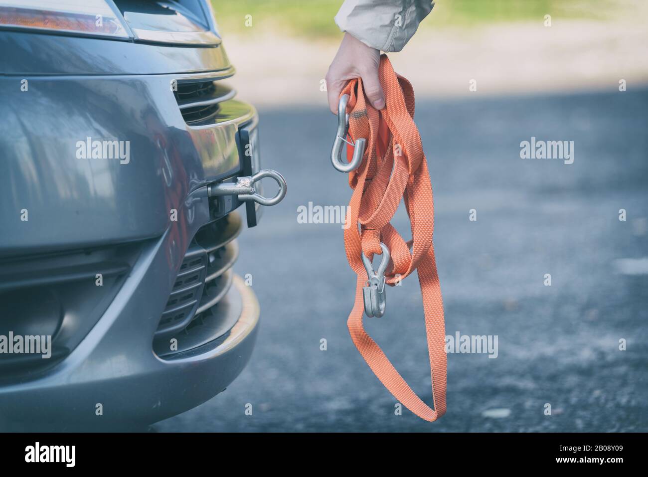 Towing line hi-res stock photography and images - Alamy