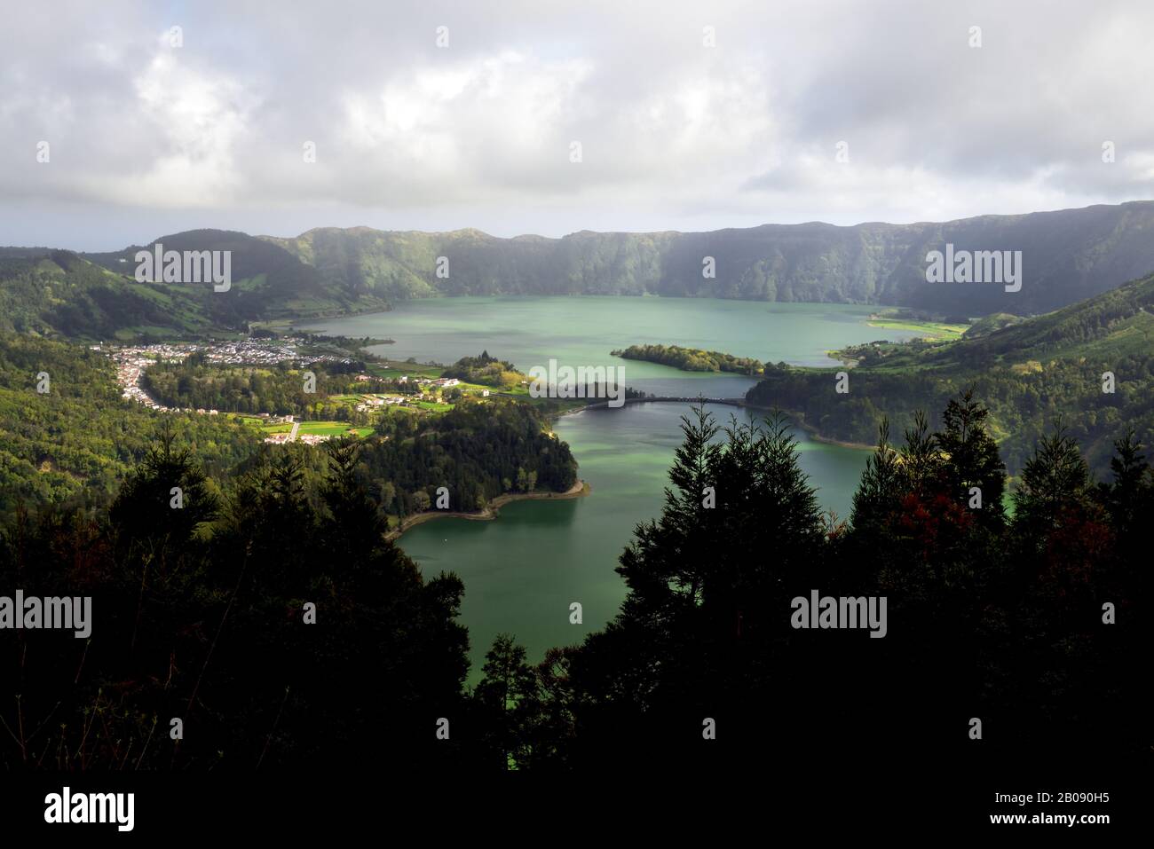 The Twin Lakes in the caldera of the Azores Stock Photo - Alamy