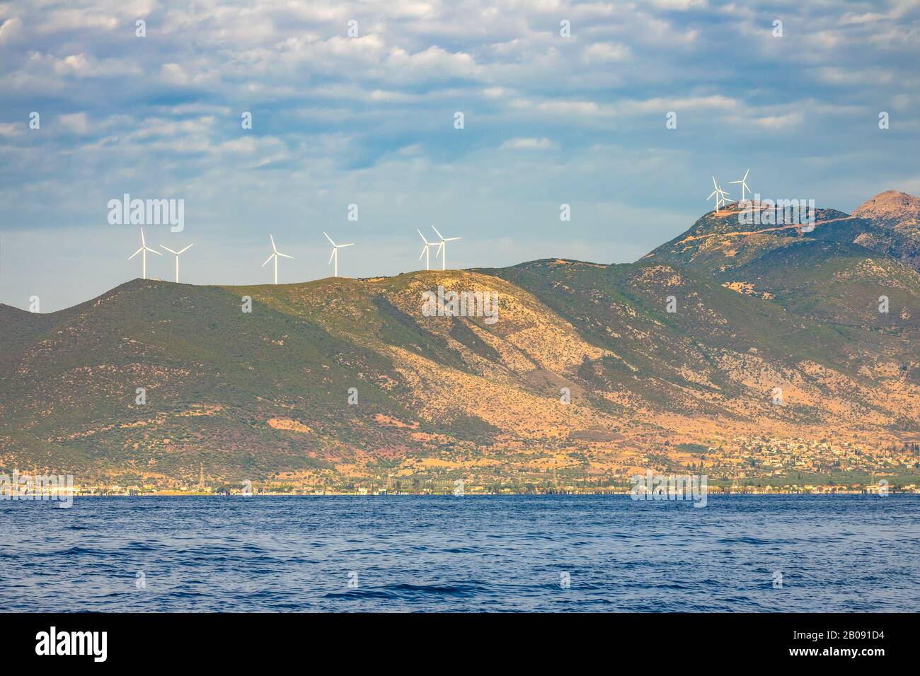 On shore wind farms hi-res stock photography and images - Alamy