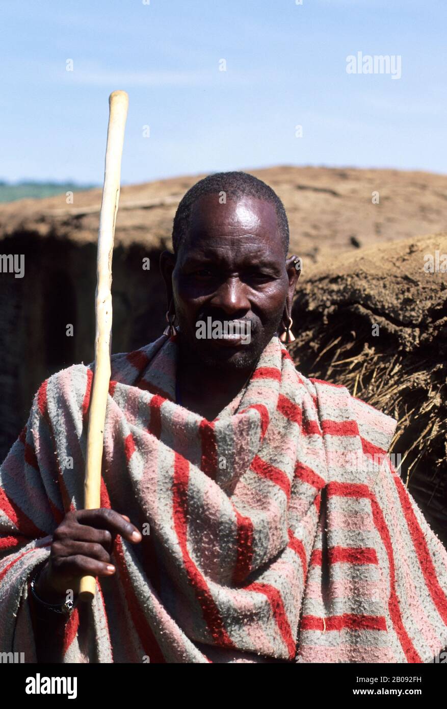 Masai tribe kenya hi-res stock photography and images - Alamy