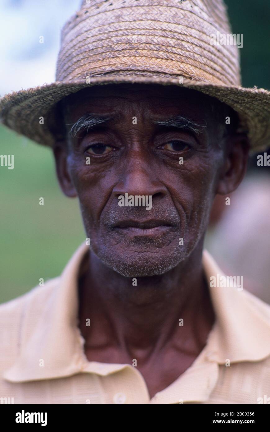 Madagascar man hi-res stock photography and images - Alamy