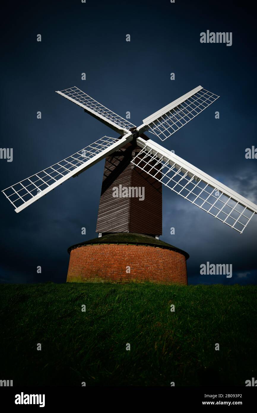 Brill Windmill: Old wood and brick windmill on a hilltop in the English ...