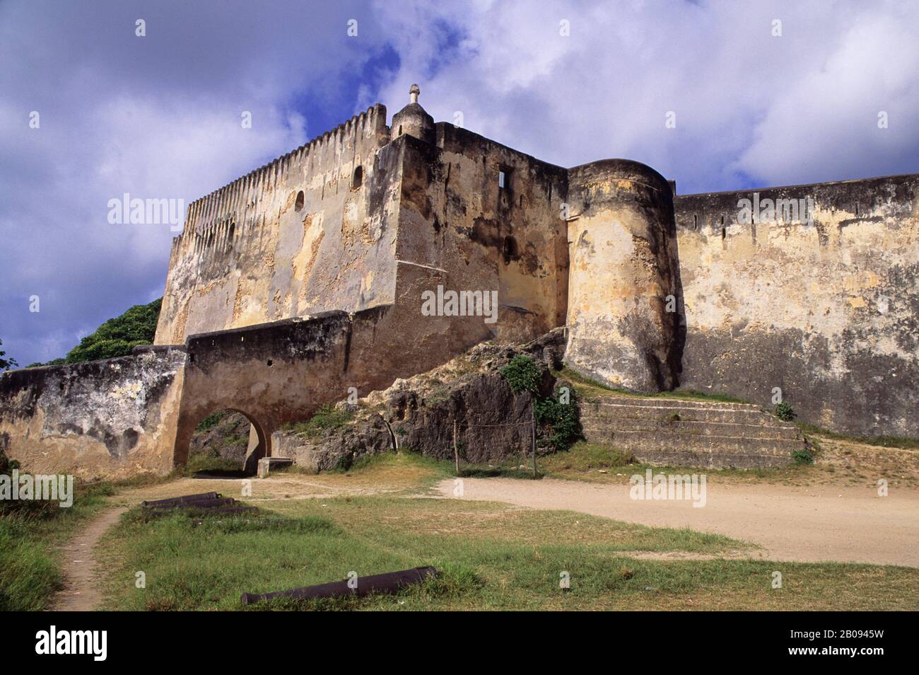 KENYA, MOMBASA, OLD PORTUGUESE FORTRESS, FORT JESUS, BUILT IN 1593 ...
