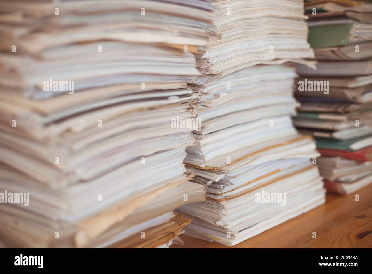Stack of reporting paper documents Stock Photo - Alamy