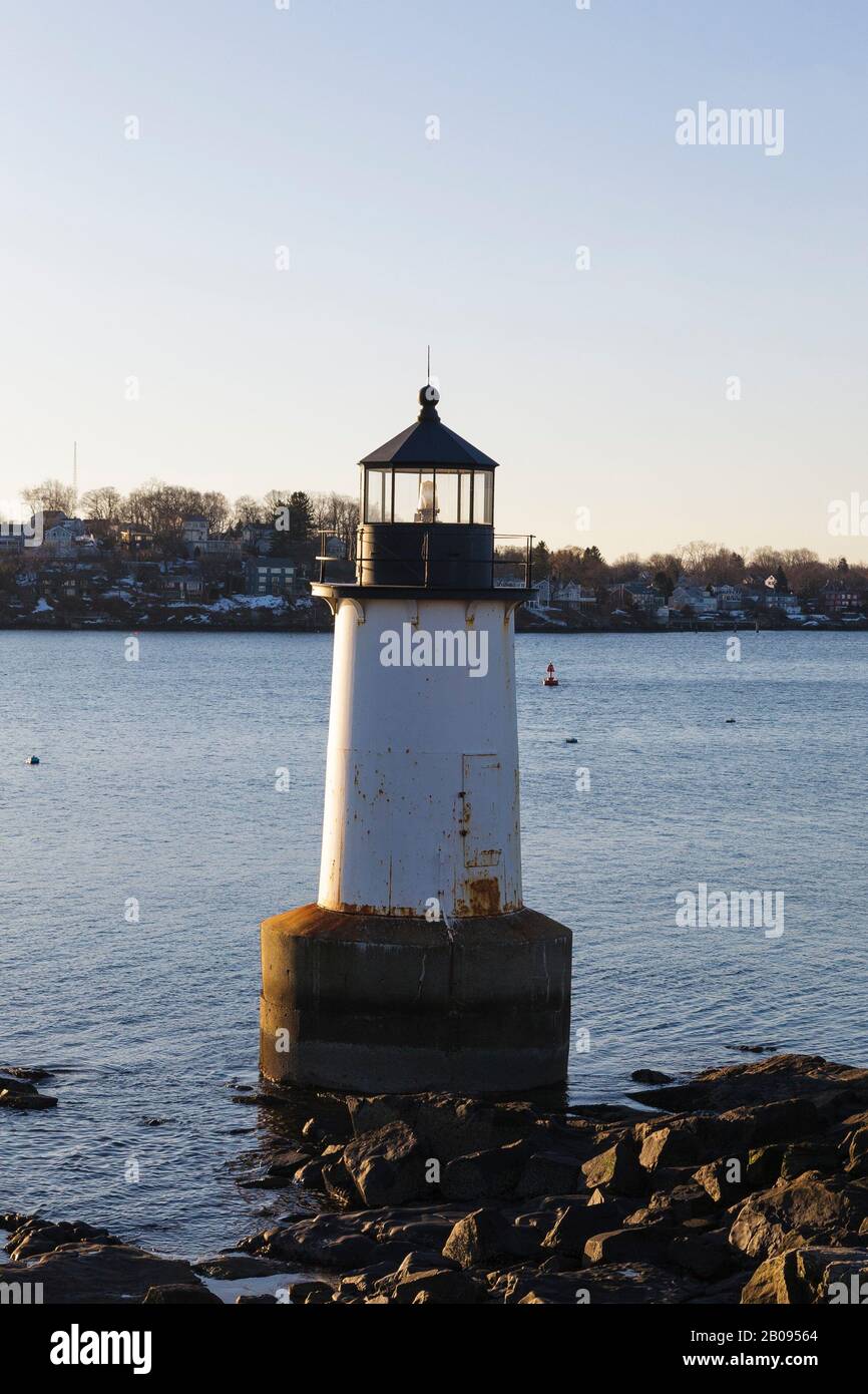 Fort pickering lighthouse hi-res stock photography and images - Alamy