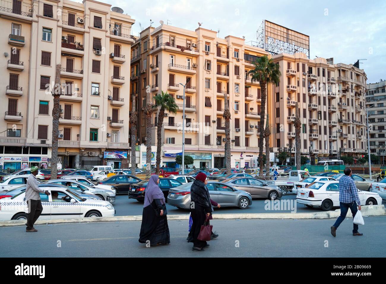 Tahrir square in cairo hi-res stock photography and images - Alamy