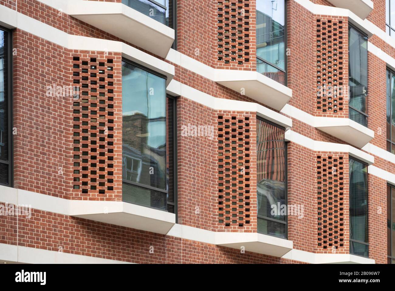 Detail view of windows on front elevation. UCLH Eye Hospital, London ...