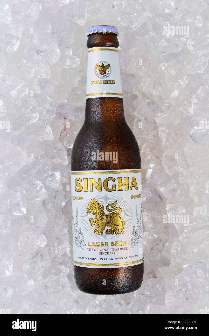 Singha beer hi-res stock photography and images - Alamy