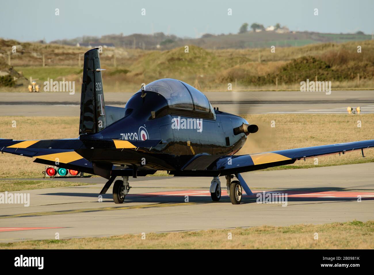 Texan T1/T6 Trainer at Raf Valley Anglesey Stock Photo - Alamy