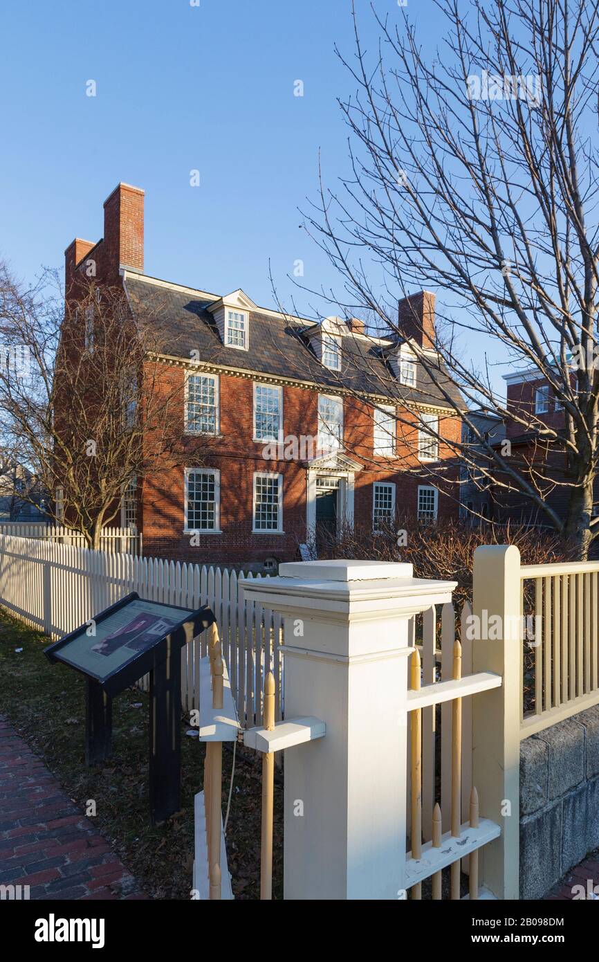 First period colonial america hi-res stock photography and images - Alamy