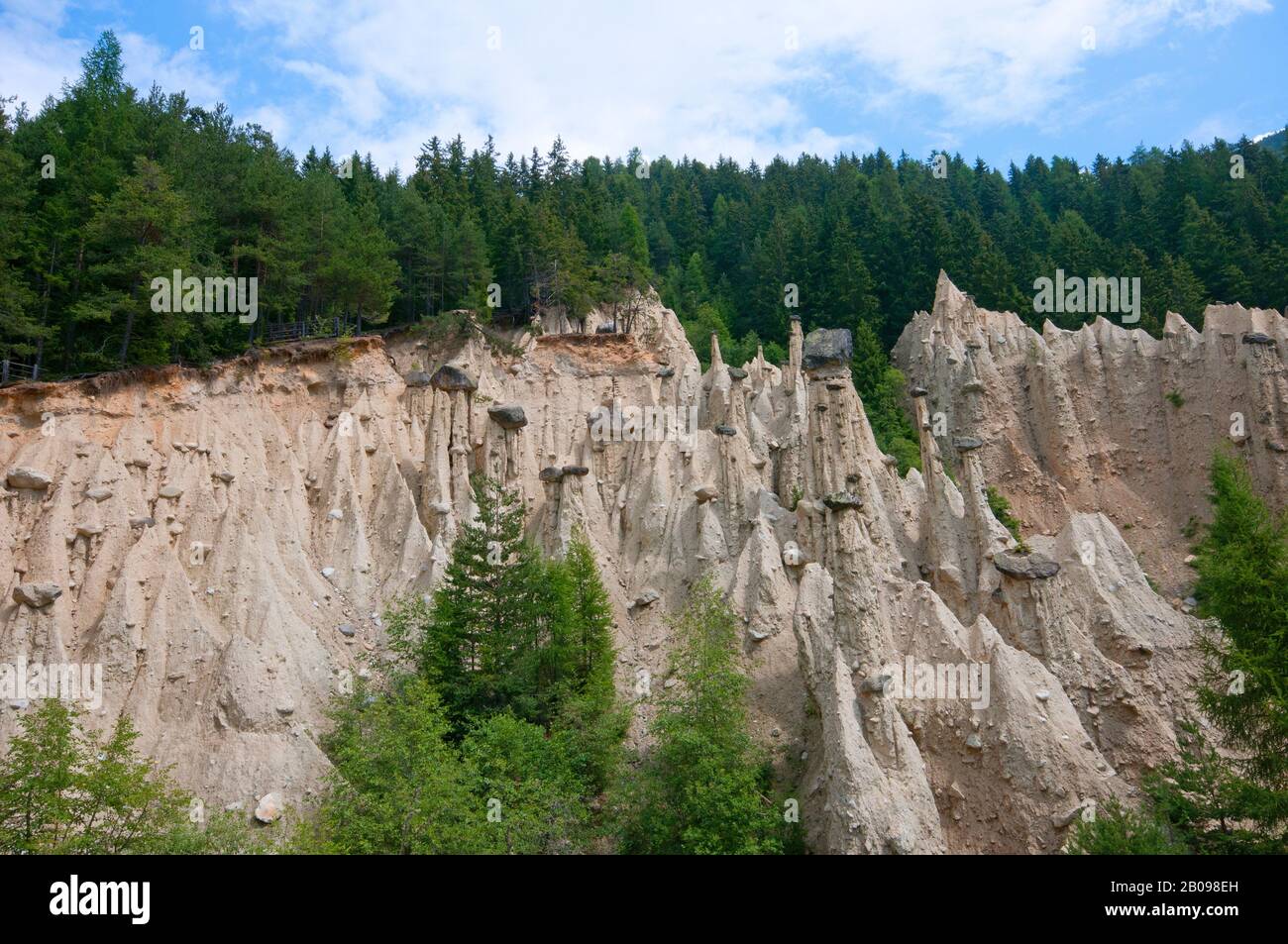 Piramidi di terra di Perca, Earth Pyramids of Perca (near Brunico ...