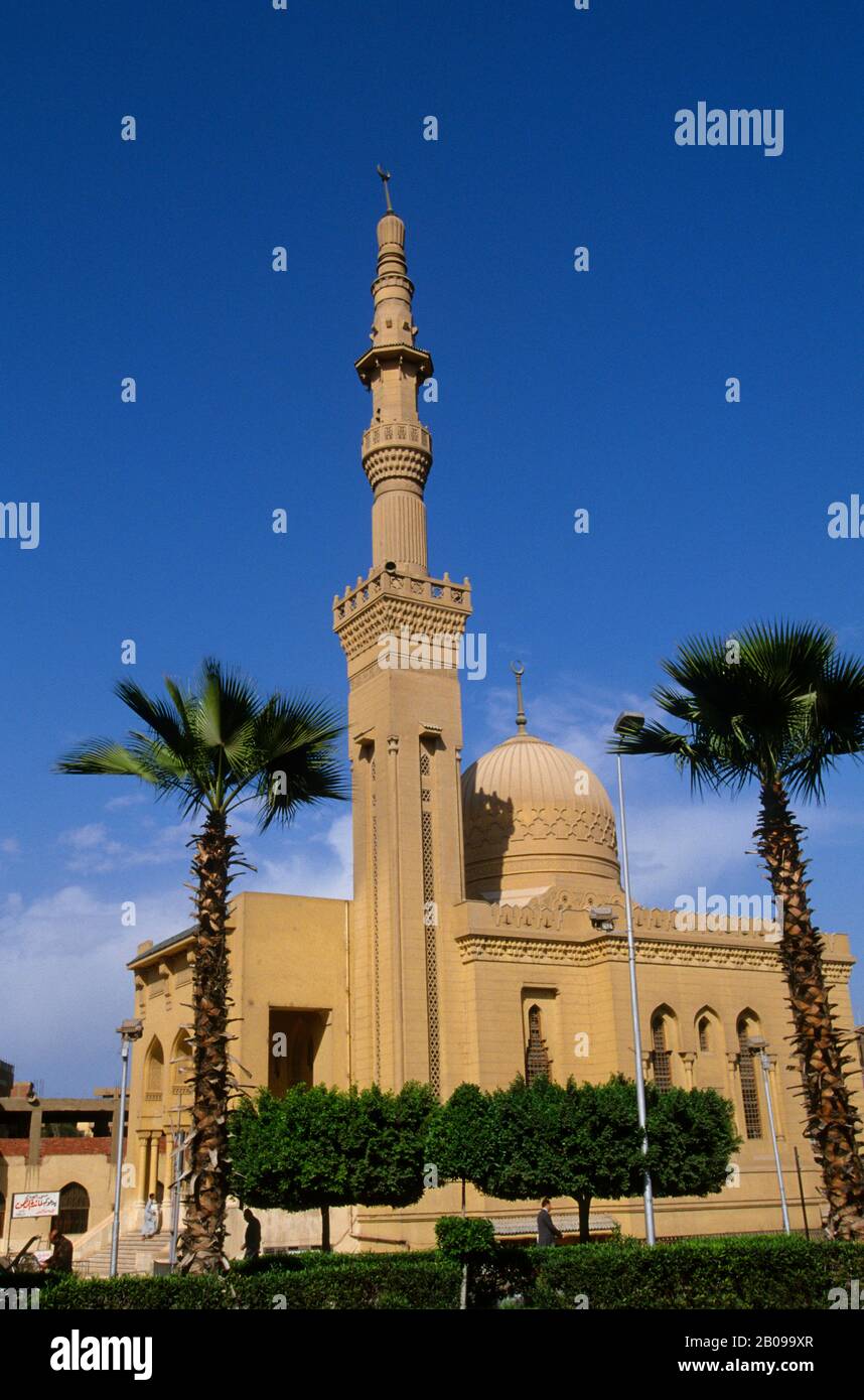 EGYPT, CAIRO, GIZA, MOSQUE Stock Photo - Alamy