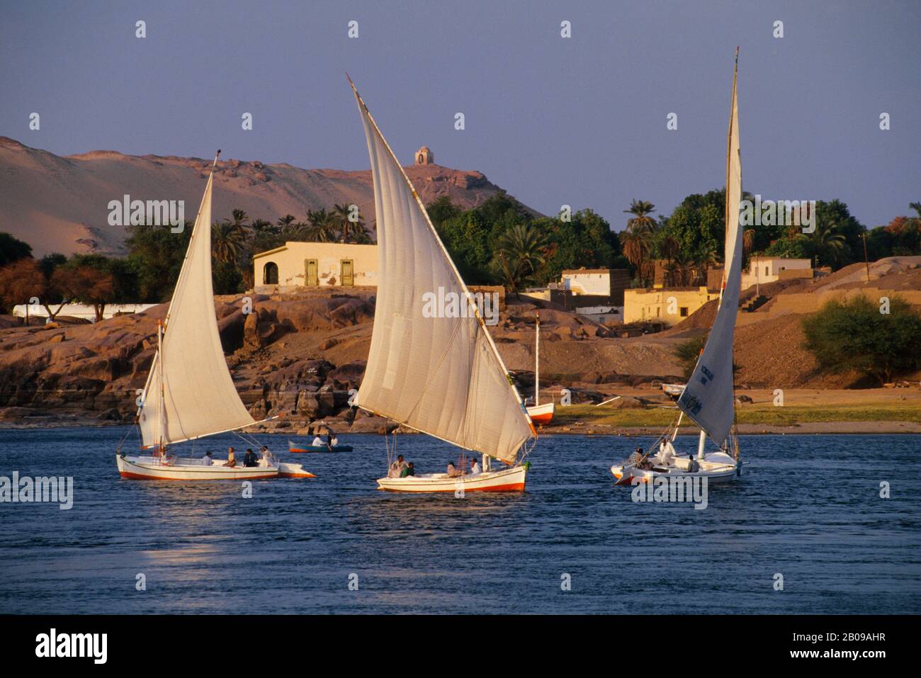 EGYPT, ASWAN, NILE RIVER, FELUCCAS Stock Photo - Alamy
