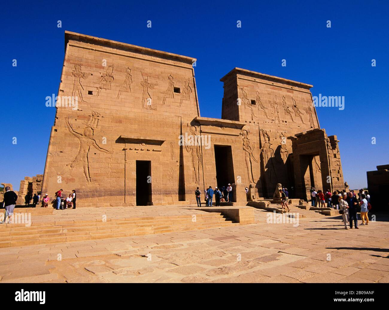 Nile goddess hi-res stock photography and images - Alamy