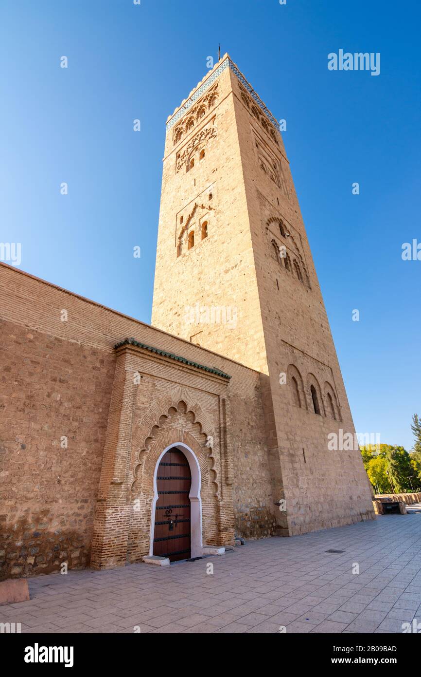 Marrakech marrakesh mosque religion hi-res stock photography and images ...