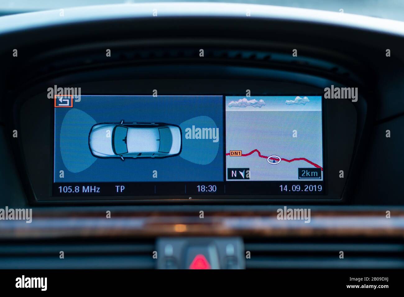 OEM navigation display unit inside dashboard,professional big display ...