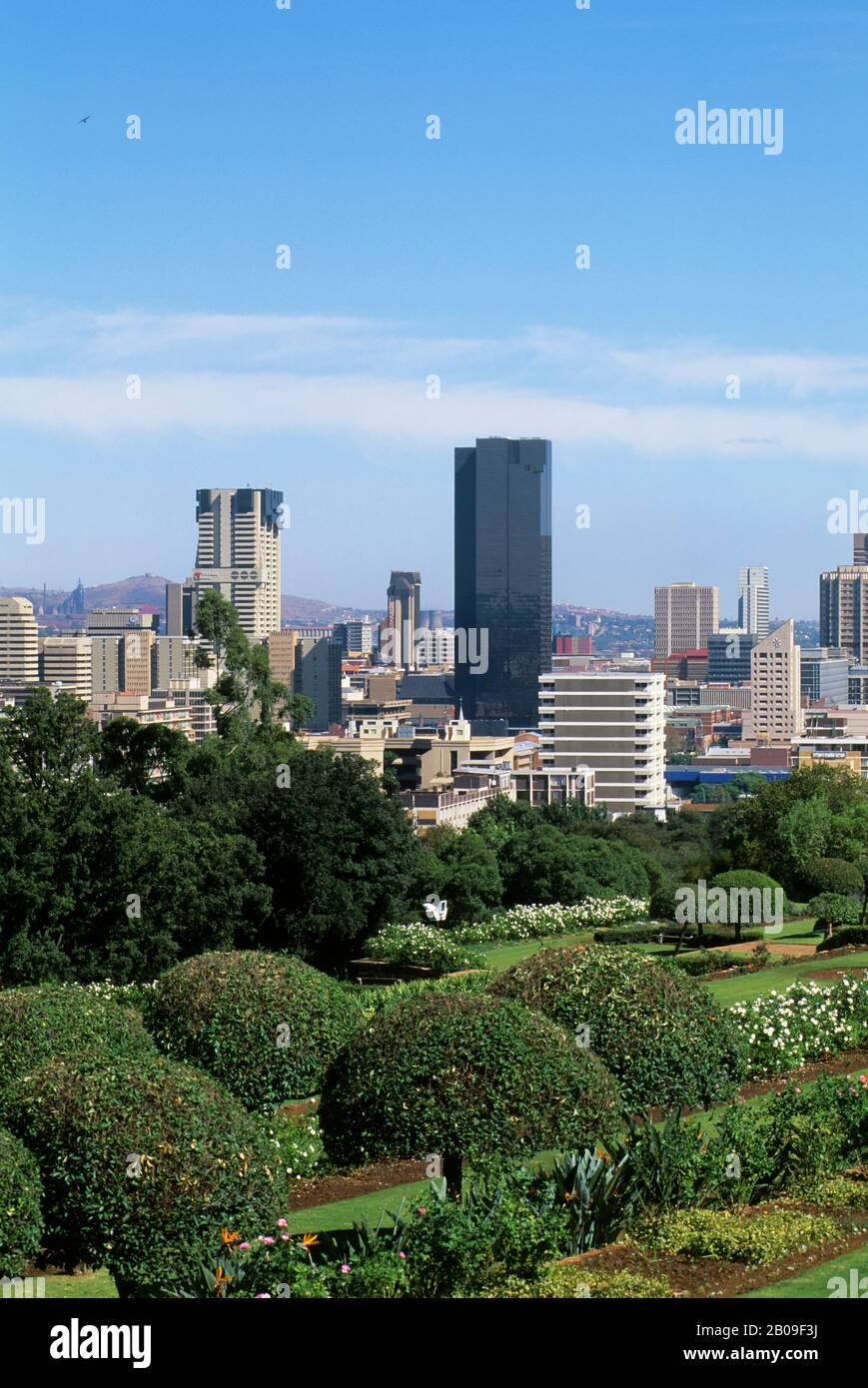 SOUTH AFRICA, PRETORIA, VIEW OF SKYLINE Stock Photo - Alamy