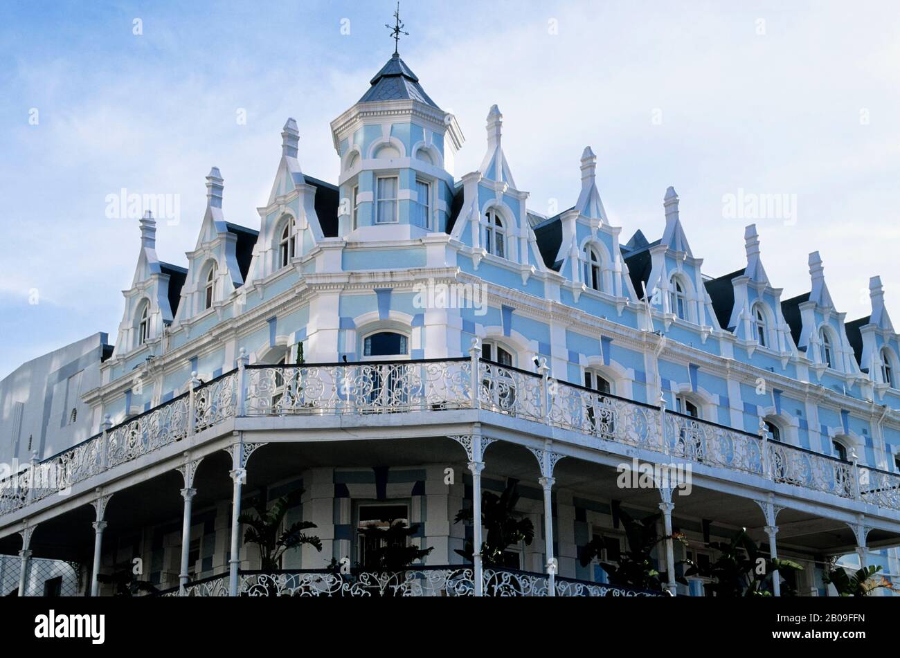 SOUTH AFRICA, CAPE TOWN, DUTCH COLONIAL ARCHITECTURE Stock Photo - Alamy