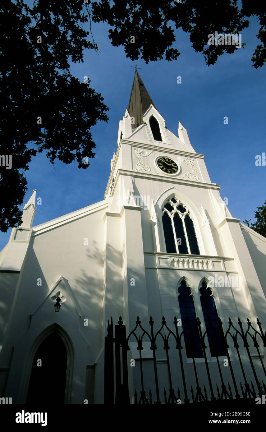 SOUTH AFRICA, NEAR CAPE TOWN, STELLENBOSCH, DUTCH REFORMED CHURCH ...
