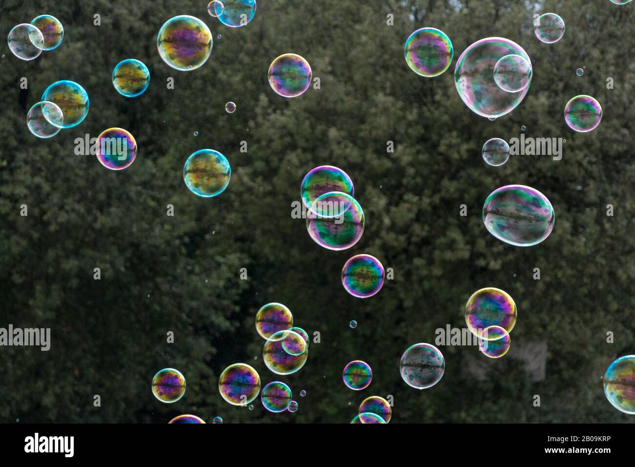 Backdrop of green bubbles hi-res stock photography and images - Alamy