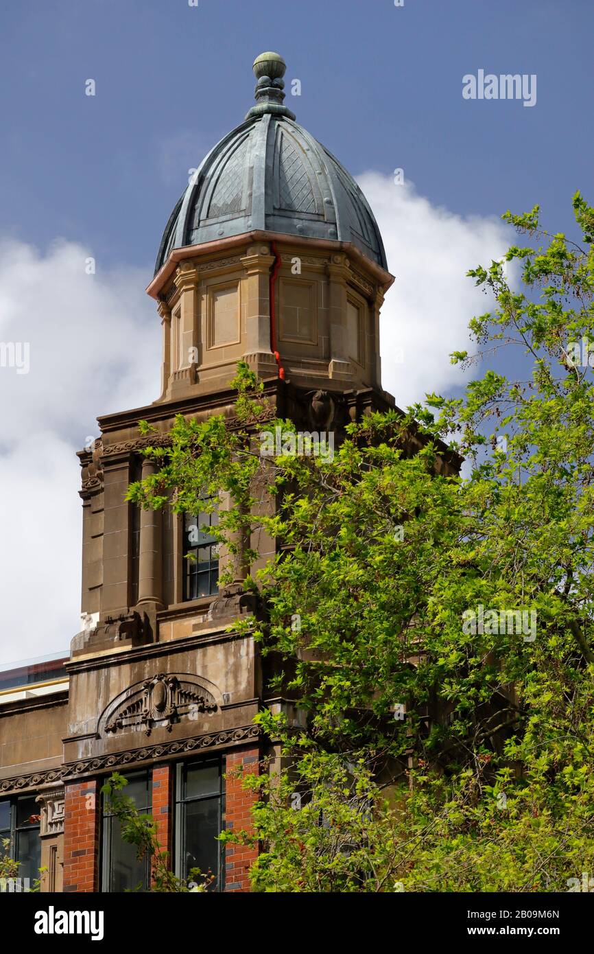 Architectural features of a building in the Auckland CBD, Auckland, New ...