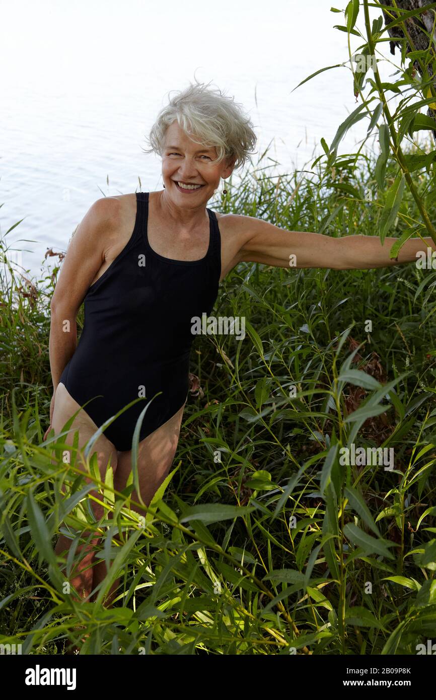 Gray age hi-res stock photography and images - Alamy