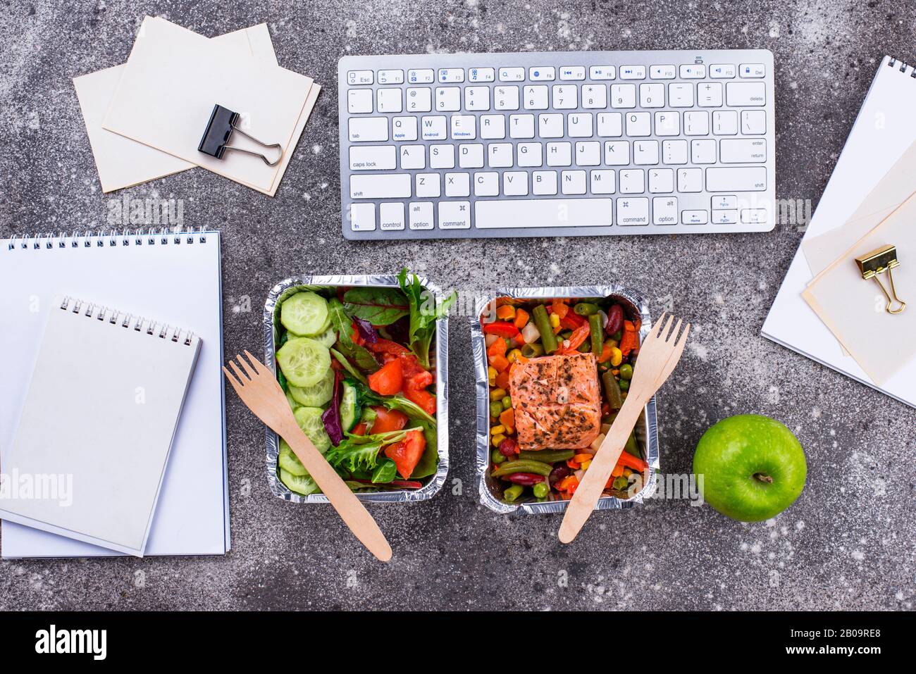 Office food delivery hi-res stock photography and images - Alamy