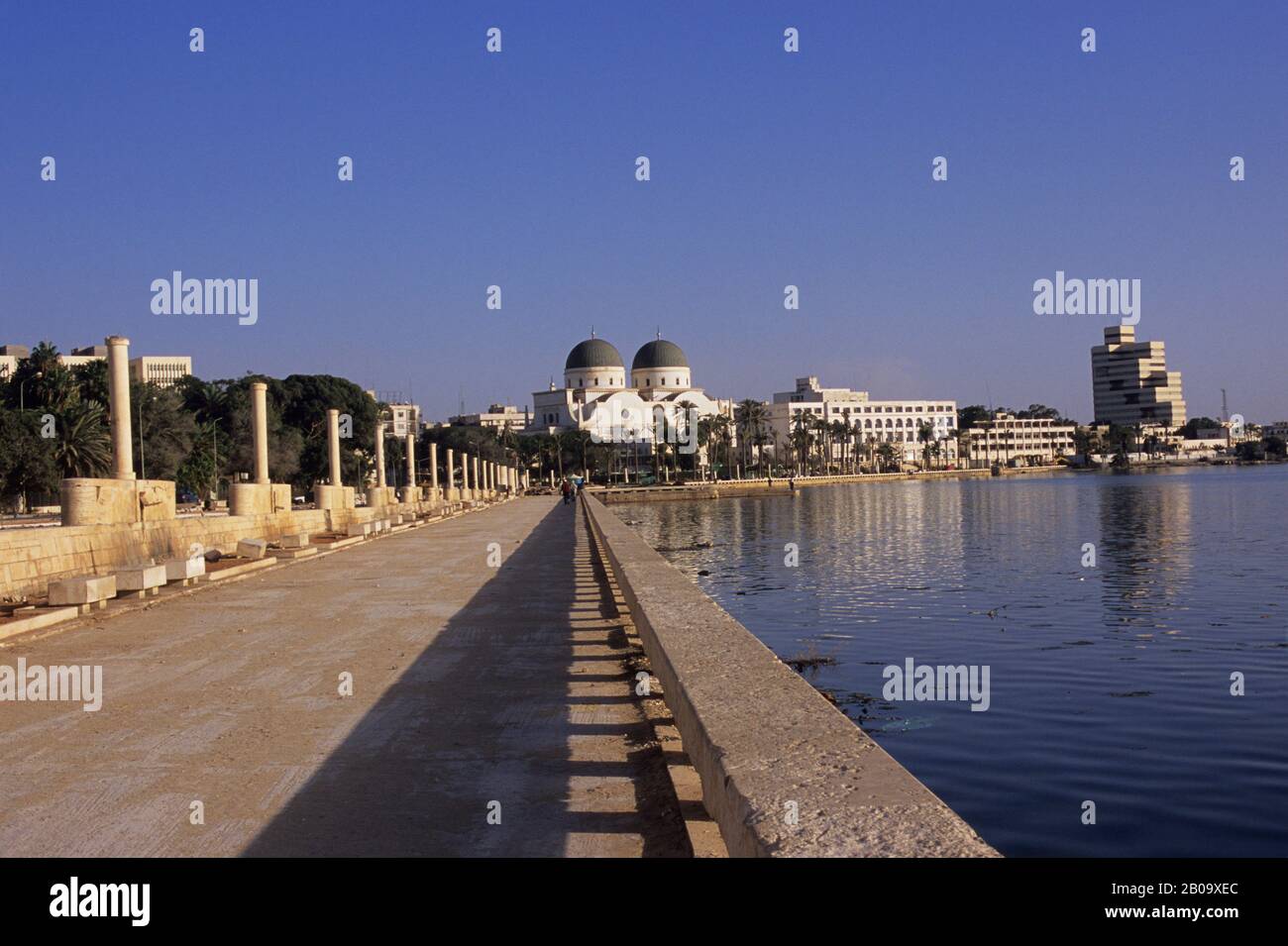 LIBYA, BENGHAZI, WATERFRONT PROMENADE Stock Photo - Alamy