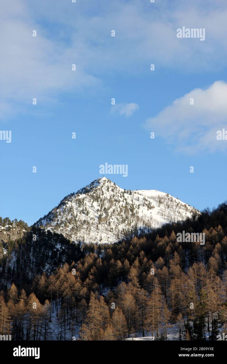 Italy claviere ski resort hi-res stock photography and images - Alamy