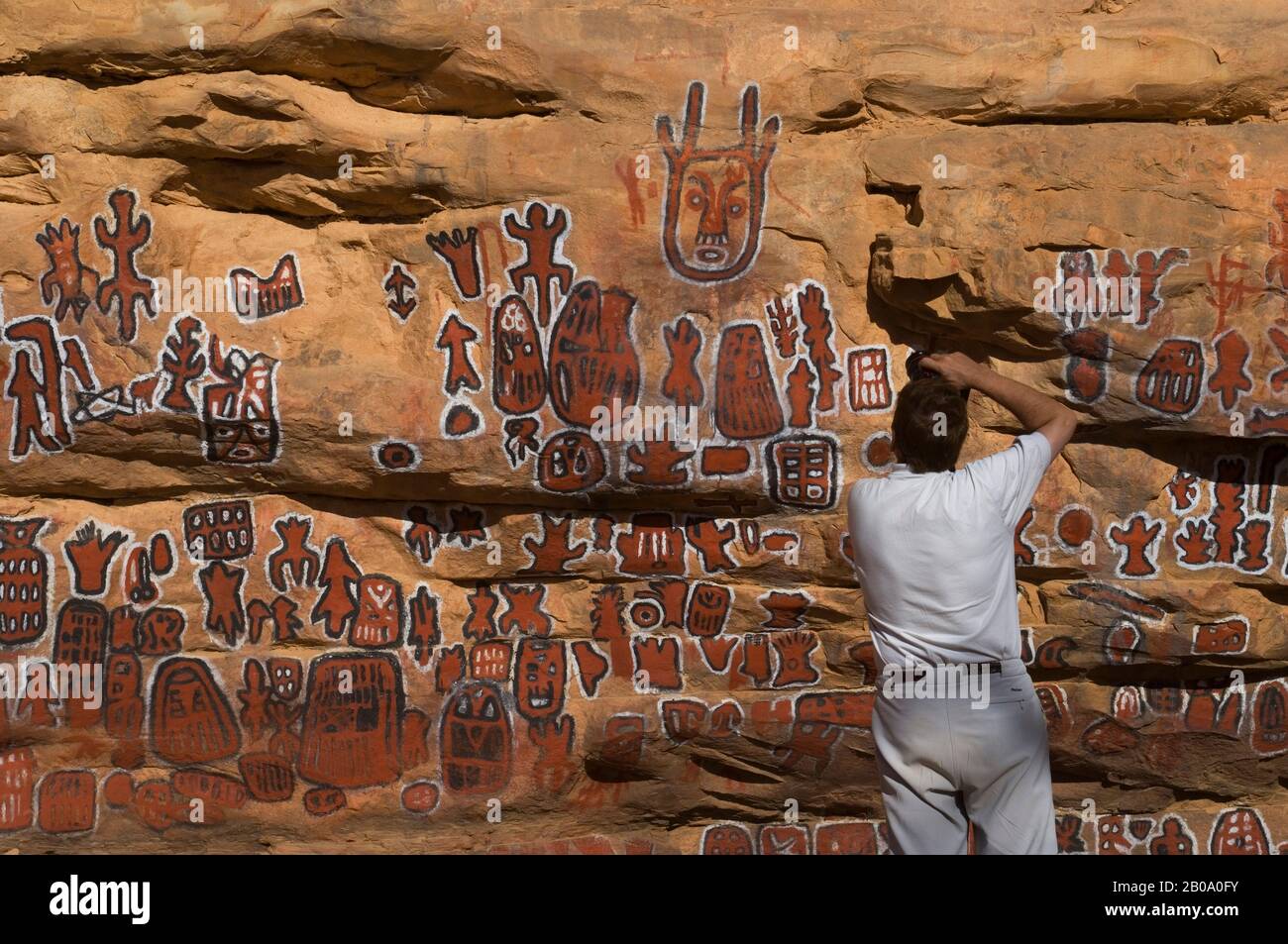 MALI, NEAR BANDIAGARA, DOGON COUNTRY, SONGHO DOGON VILLAGE, CEREMONIAL ...