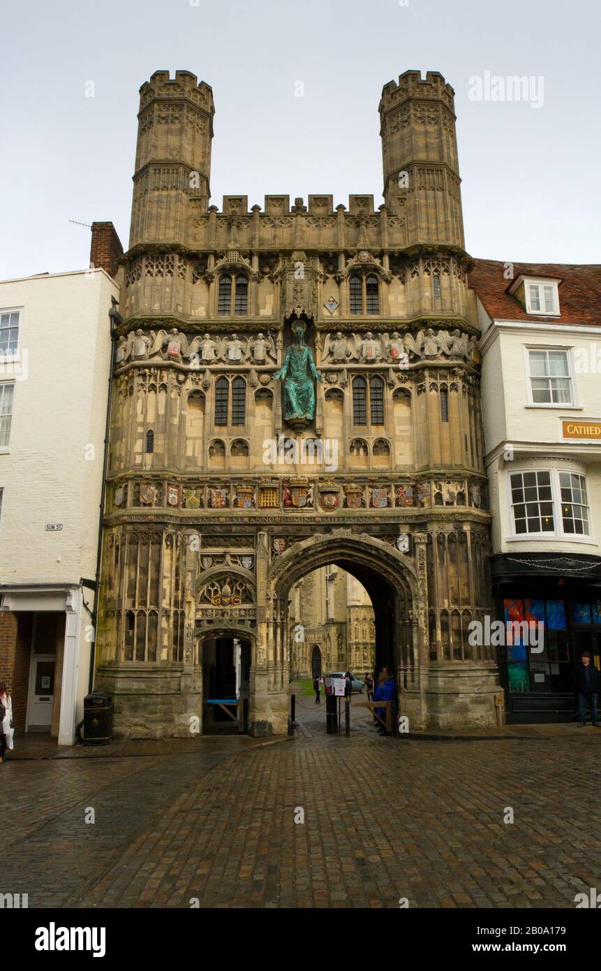 Canterbury cathedral christchurch gate hi-res stock photography and ...