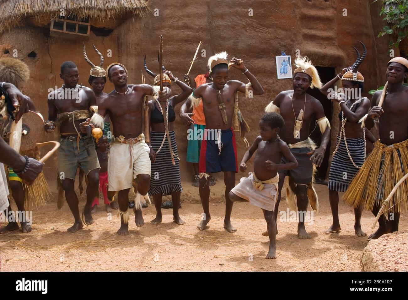 WEST AFRICA, TOGO, KANDE, TAMBERMA VALLEY, TAMBERMA COMPOUND CALLED ...
