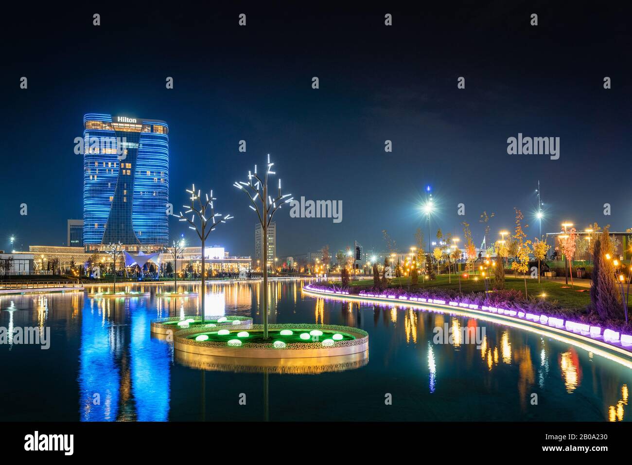 Tashkent city park at night hi-res stock photography and images - Alamy