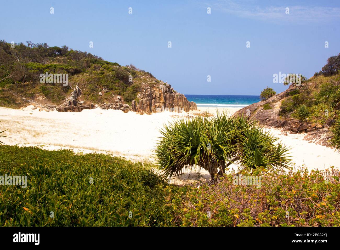 Little bay beach new south wales hi-res stock photography and images ...