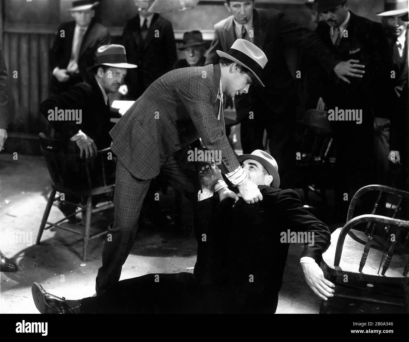 Scarface 1932 paul muni hi-res stock photography and images - Alamy