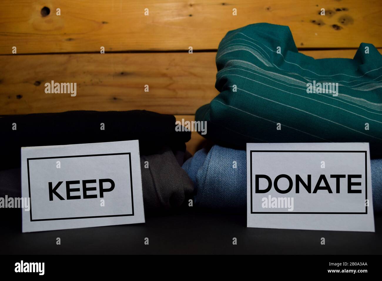 Keep discard desk hi-res stock photography and images - Alamy