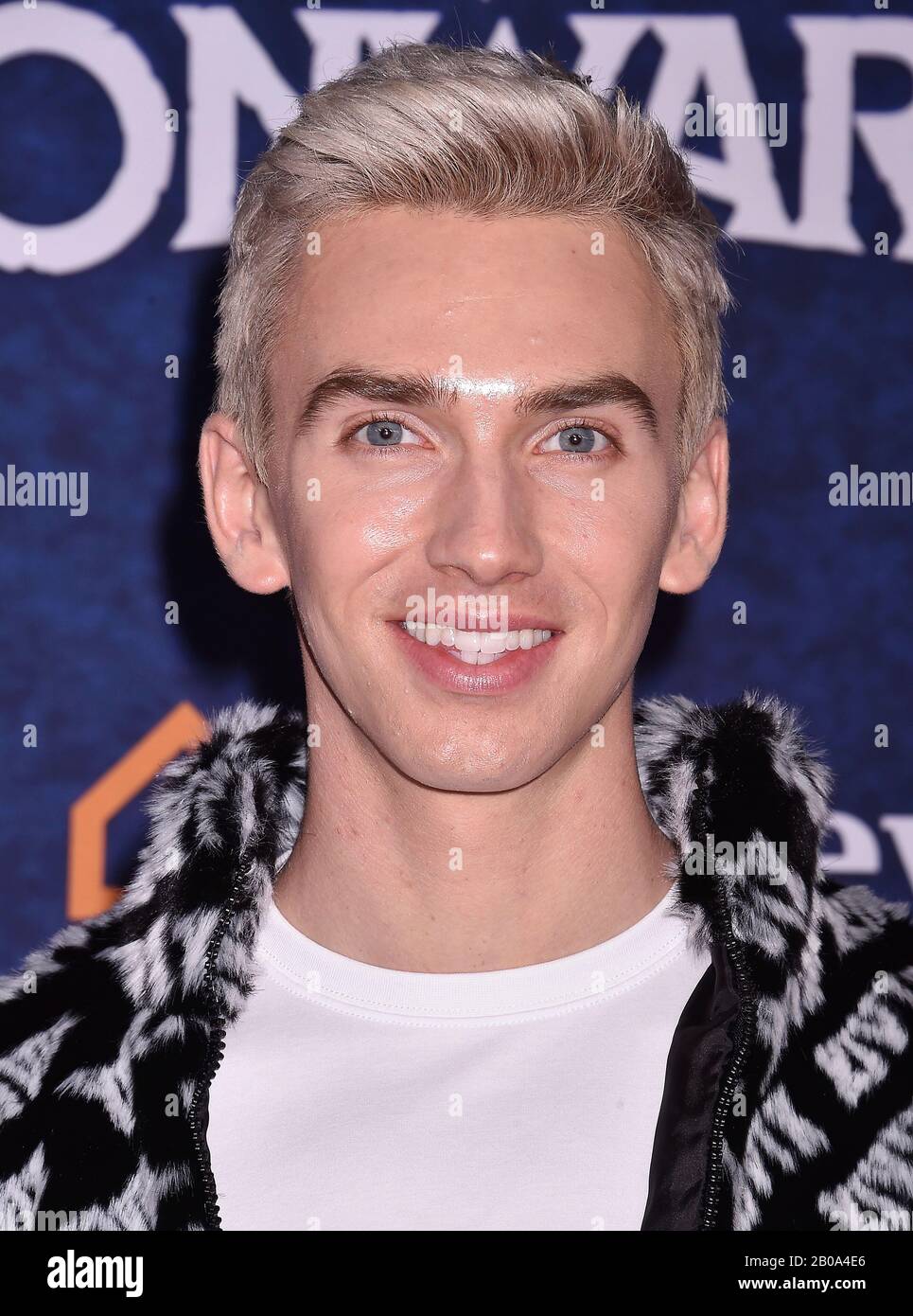 HOLLYWOOD, CA - FEBRUARY 18: Stephen Sharer attends the Premiere Of ...