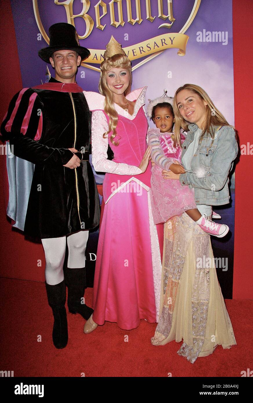 New York, NY, USA. 28 September, 2008. Actress, Kerry Butler, (R) with ...